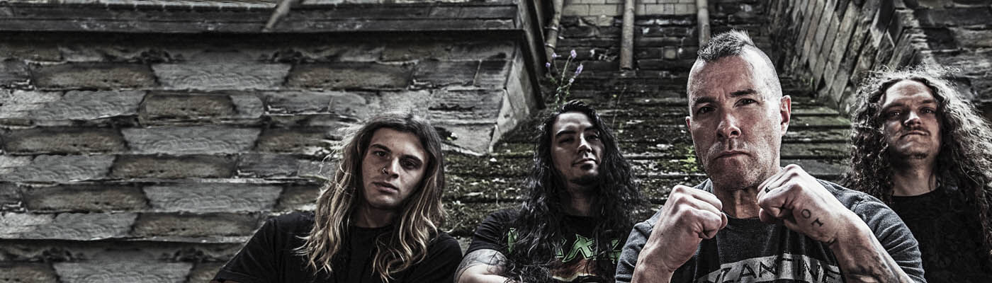 Bestel Annihilator online | Fanmerchandise bij Large