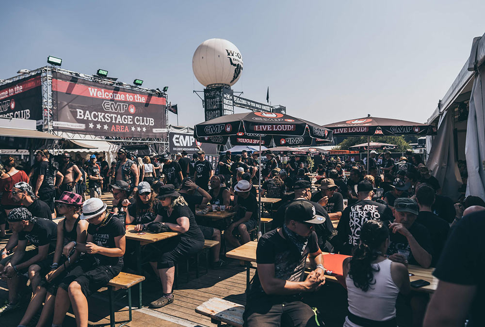 Large Backstage Club